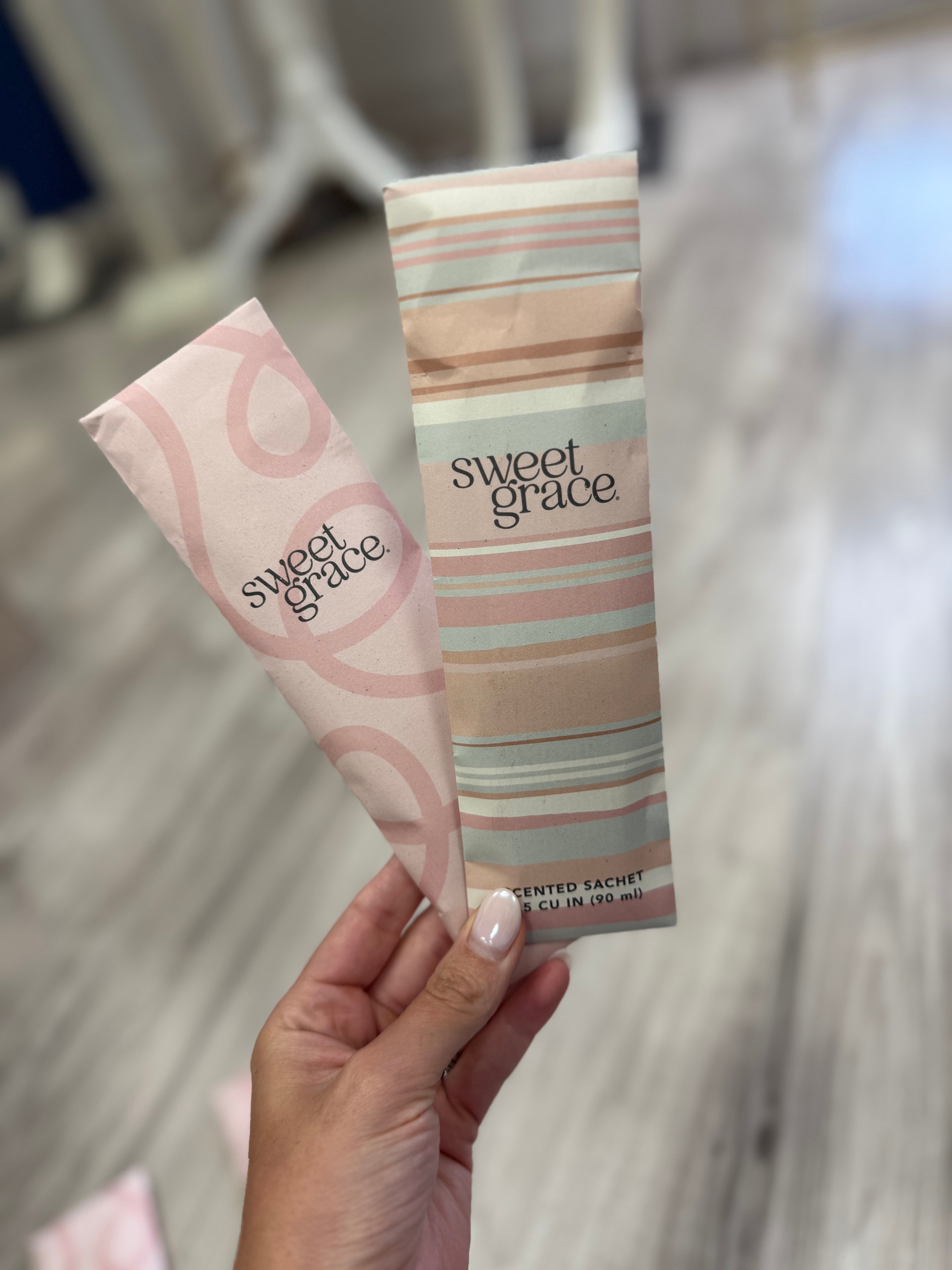 Sweet Grace Slim Sachet - Stripes – Envy Clothing LLC
